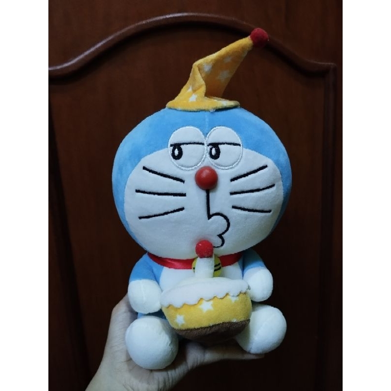Jual Boneka Karakter Doraemon / Doraemon Kue Ulang Tahun / Doraemon ...