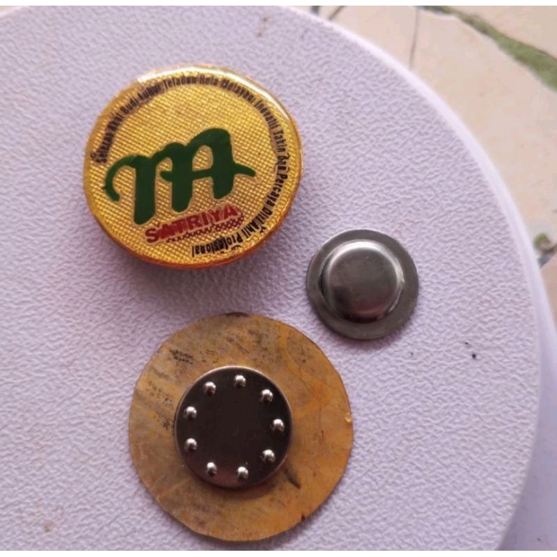 Jual Pin Satria / Pin Satriya Yogyakarta Magnet Bagus Bijian | Shopee ...