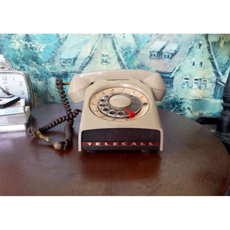 Jual Pesawat Telepon Telpon Kabel Jadul Antik Vintage lawas Kuno Tua ...