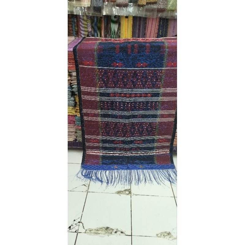 Jual ULOS SADUM CANTIK MANIS SIMATA PITU WARNA MERAH BIRU DAN MARION ...