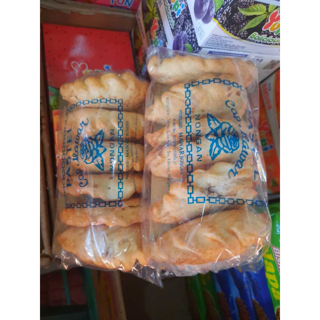 Jual JAJAN PASTEL CAP MAWAR KHAS NONGAN BALI | Shopee Indonesia