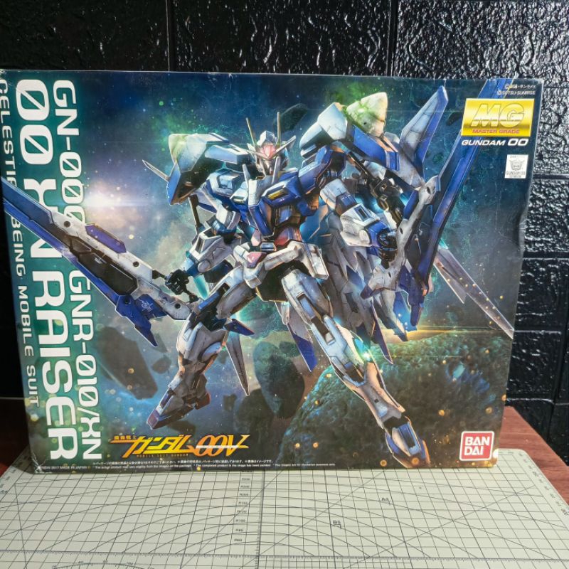 Jual BOX MG 1/100 GUNDAM OO 00 XN RAISER BANDAI | Shopee Indonesia