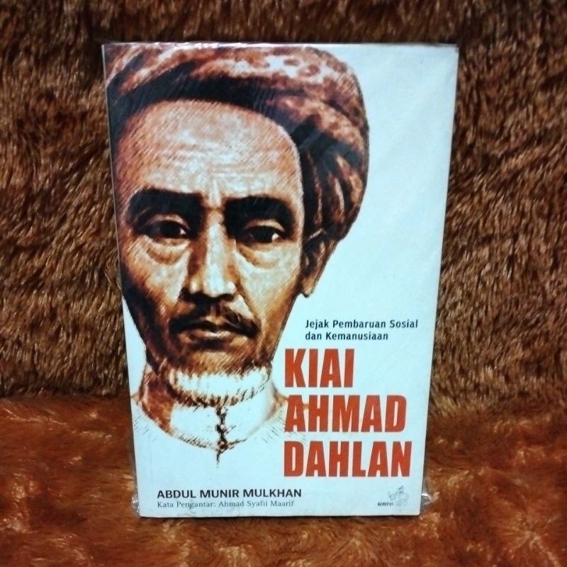 Jual buku kiai besar bin kiai besar yang berpikiran besar | Shopee ...