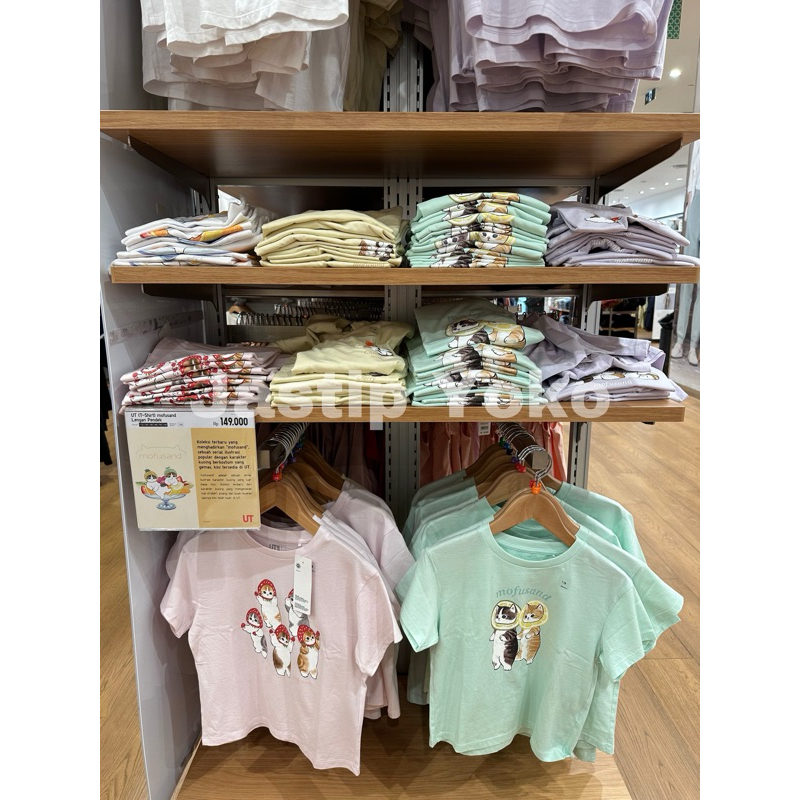 Jual GIRLS UT T shirt lengan pendek Mofusand UNIQLO | Shopee Indonesia