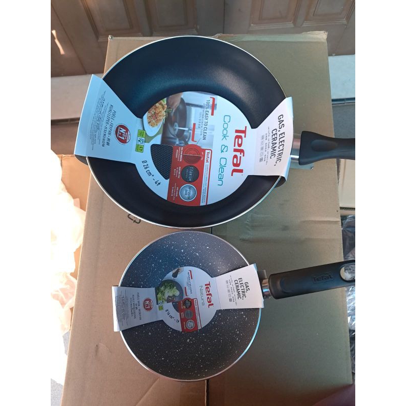 Jual TEFAL BUY 1 GET 1 Cook Clean Frypan 26cm & Natura Wok pan 16cm | Shopee Indonesia