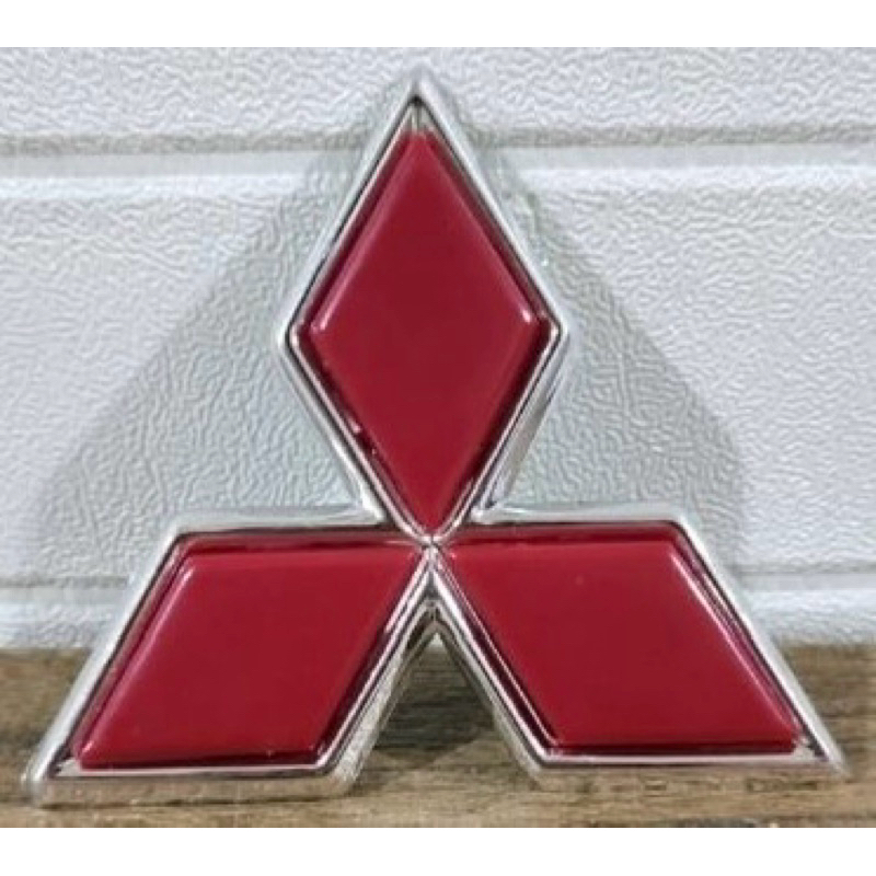 Jual Emblem Logo Mobil Tiga Berlian Merah untuk Coltdiesel Canter ...