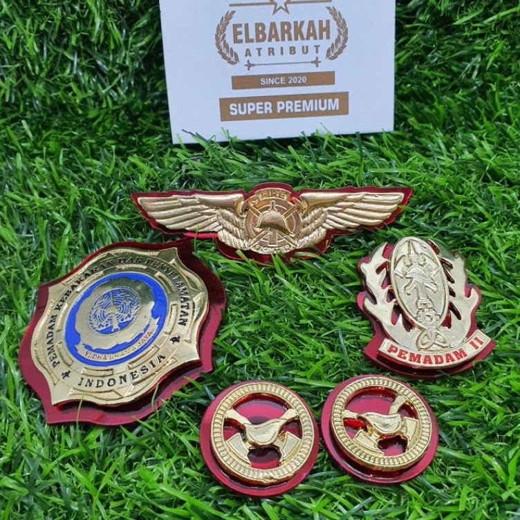 Jual Keren abis ATRIBUT PEMADAM PIN DAMKAR LENCANA MONOGRAM WING ...