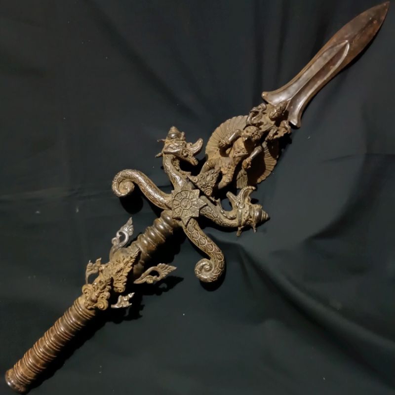 Jual Pataka Majapahit Sang Hyang Garuda Wisnu Kencana Naga Baruna ...