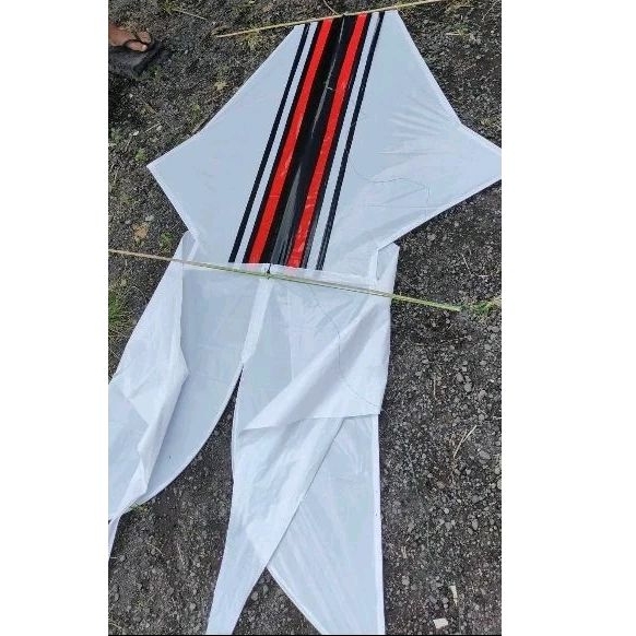 Jual Layang Layang Bebean 1 Meter Knockdown | Shopee Indonesia