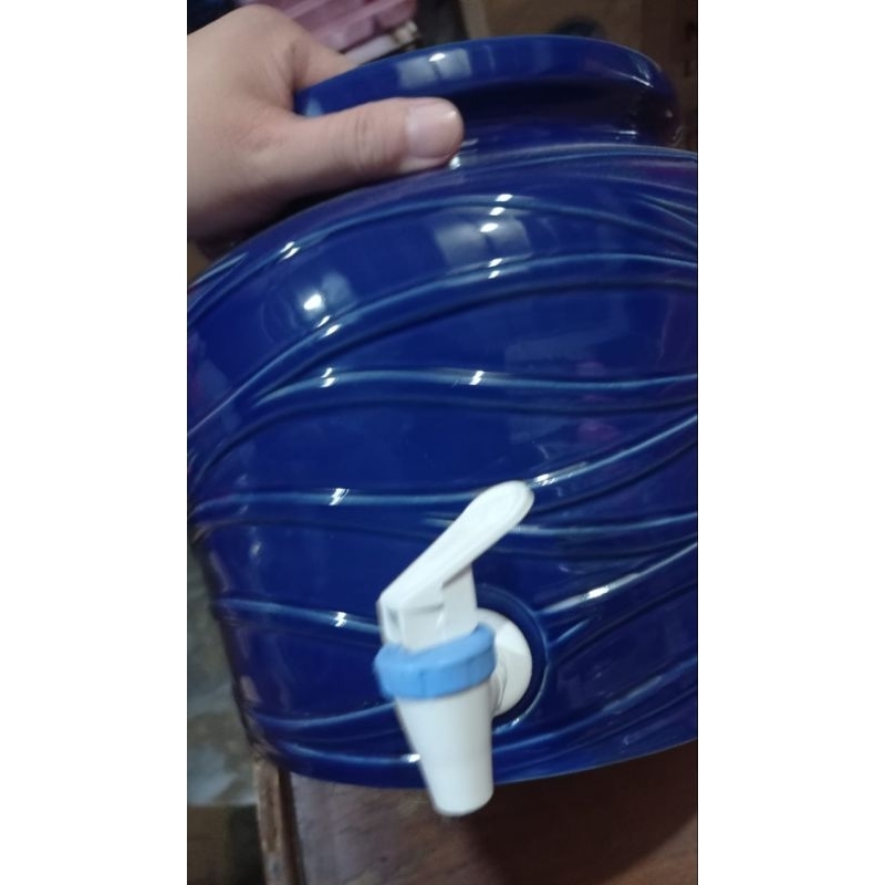 Jual Guci Keramik Galon Air Trisensa Model Polos / Guci Galon Air ...