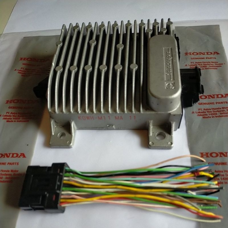 Jual ECU Adv 150 Honda ADV 150 plus soket ECU minus soket pecah di ...