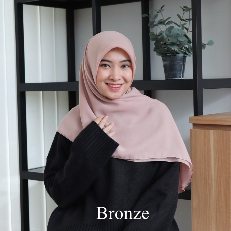 Jual Humaira Scarf Etalase 1 (Hijab Segiempat Oval Ala Malay/Bela ...