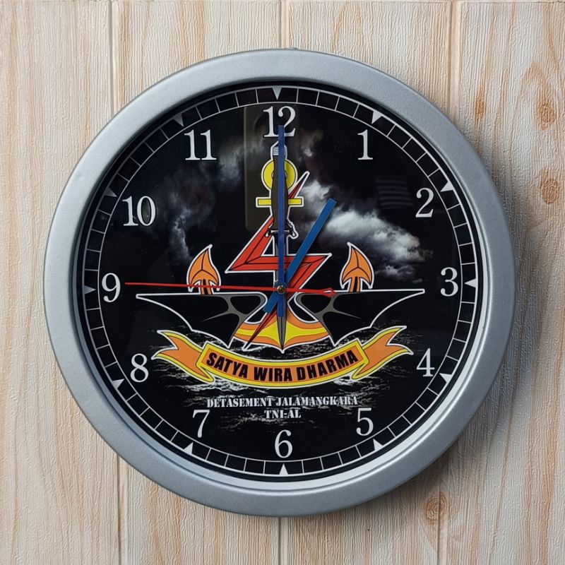 Jual Jam Dinding Ekslusive Detasemen Jala Mangkara Denjaka TNI AL 32 cm ...