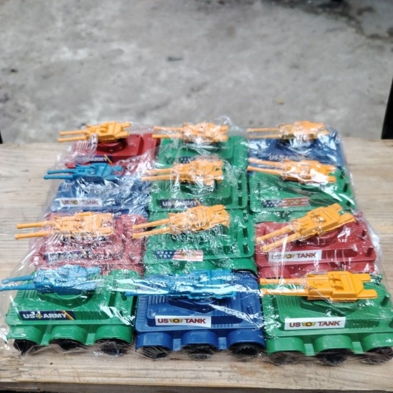 Jual Mobil tank roda 6 isi 12 Pcs | Shopee Indonesia