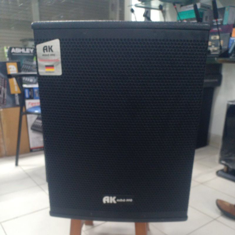 Jual Subwoofer aktif Merk AK AUDIO Profesional 15 inci High Qualyty ...
