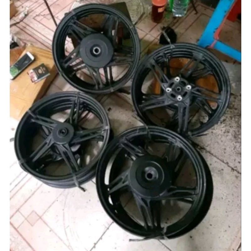 Jual velg racing honda beat esp,beat street ori second | Shopee Indonesia