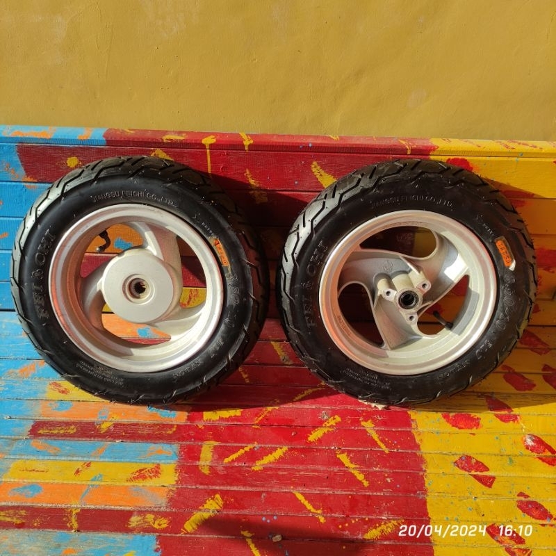 Jual Velg Tossa Venus 125 ring 10 Lebar 250 original model kymco velg ...