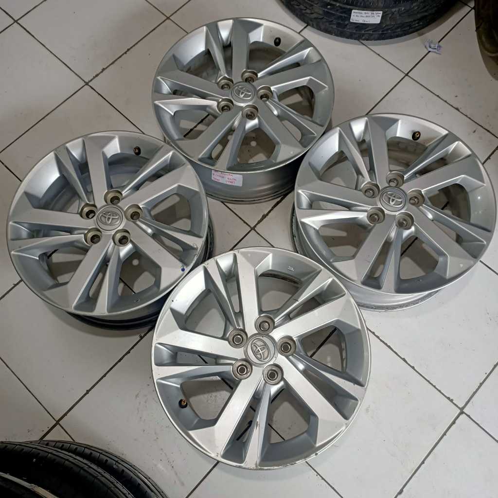 Jual velg mobil bekas OEM NEW AVANZA ring 15 pcd 5x100 lebar 5,5 et 45 | Shopee Indonesia