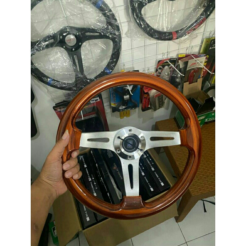 Jual STIR/SETIR MOBIL RACING KAYU KLASIK NARDI KAYU LIMITED BERBAGAI ...