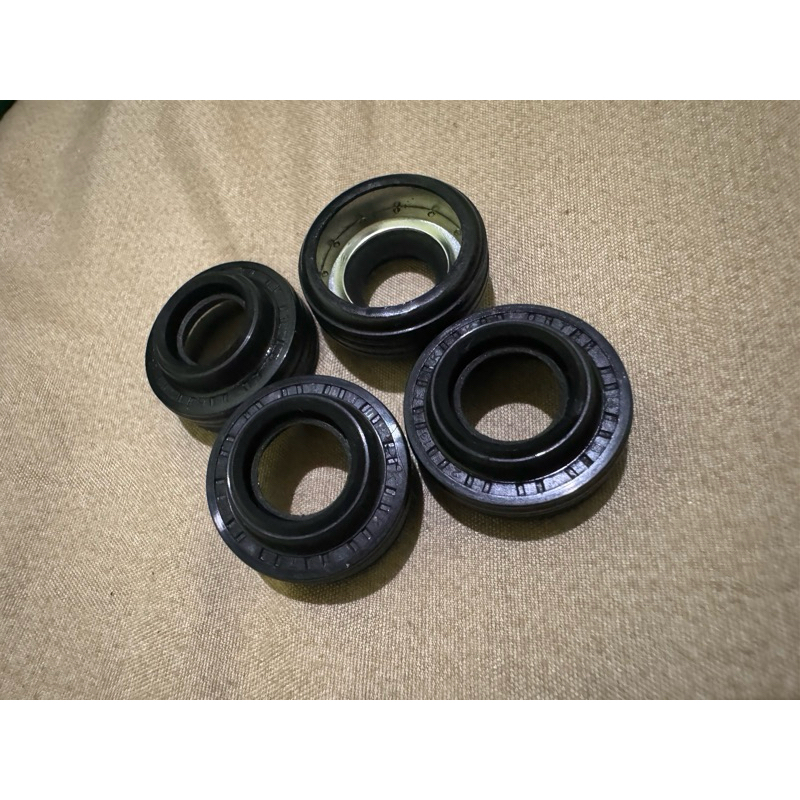 Jual SHAFT SEAL KOMPRESOR AC MOBIL AVANZA XENIA RUSH TERIOS YARIS APV ...