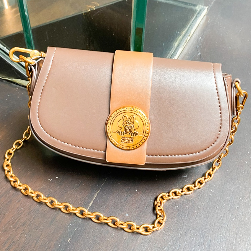 Jual Mesuca Disney Minnie Shoulder Bags – Dark Brown B2 | Shopee Indonesia