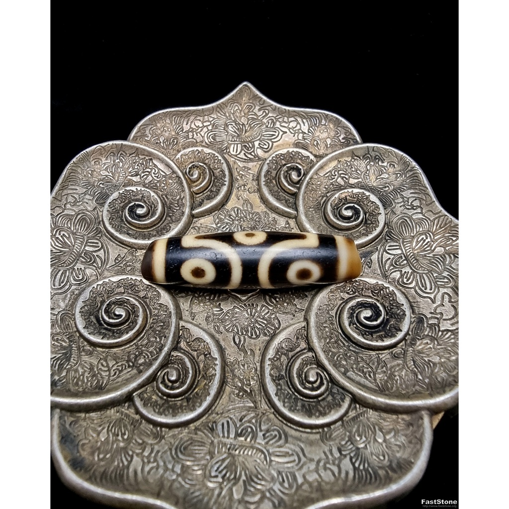 Jual Batu Akik Dzi King Silk Vajra 6 Mata Blessed Tua Tibet 42mm E1971 ...