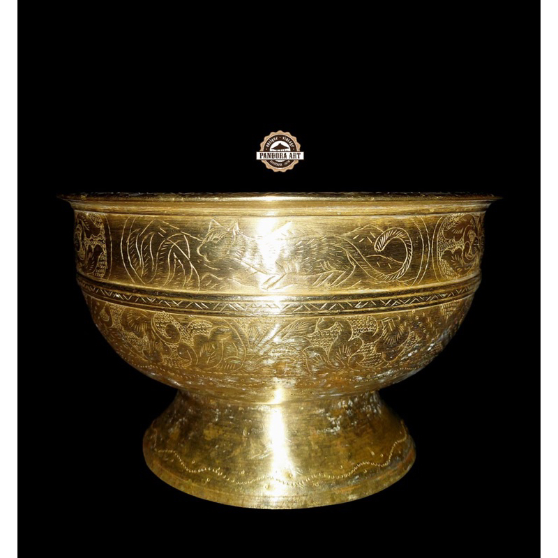 Jual Bokor kuningan ukir KUNO BIBIR TEBAL motif HARIMAU ( B448 ...