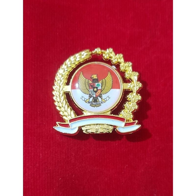 Jual pin garuda merah putih model padi kapas | Shopee Indonesia