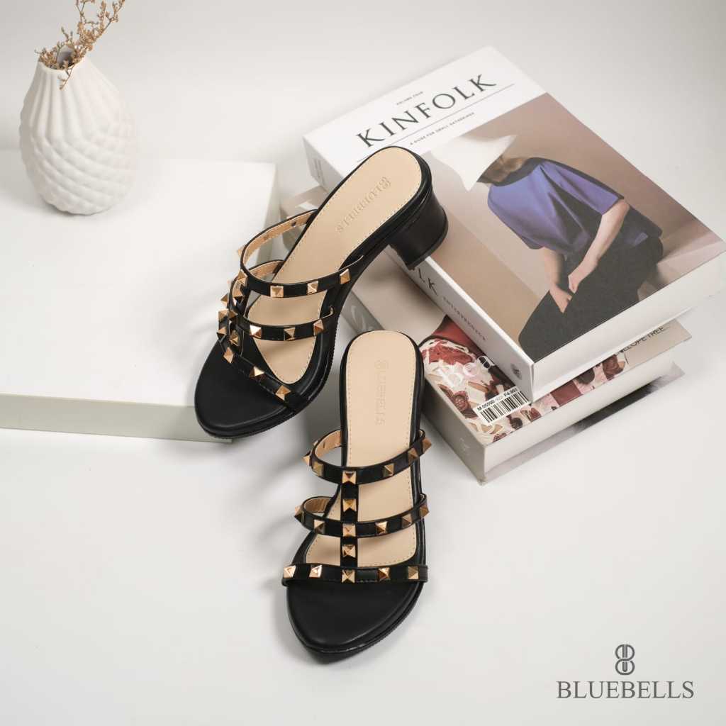 Jual Bluebells IVONA Sendal Heels Wisuda Wanita 5cm Aksesoris Pyramid ...