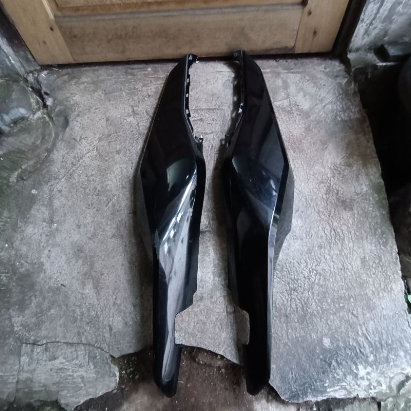 Jual cover bodi body belakang honda adv old original copotan | Shopee ...