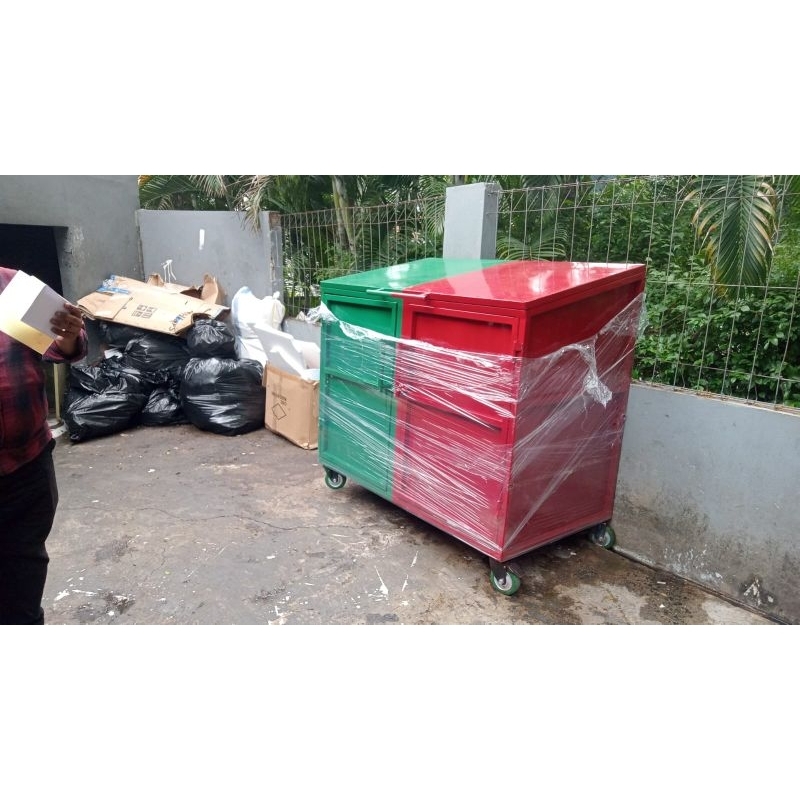 Jual Tempat sampah Container Besi 800liter + Lapisan Fiberglass ...