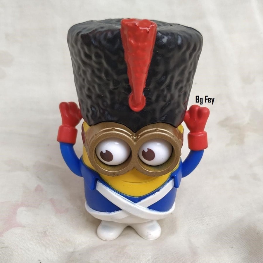 Jual Despicable Me 2 Marching Minion Soldier Happy Meal Mc Donald 2015 ...