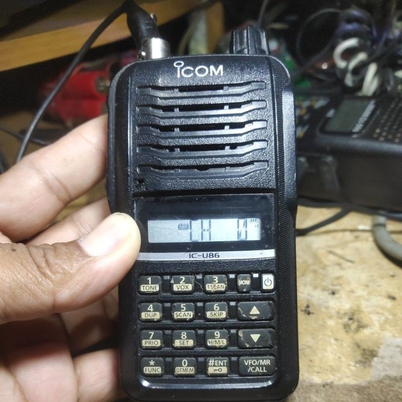 Jual HT ICOM IC-U86 UHF MADE IN JAPAN HT ICOM IC U86 | Shopee Indonesia