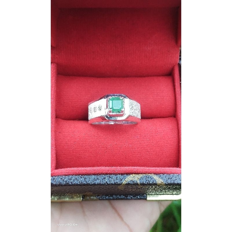 Jual Cincin simple elegan pria/ cincin laki kantoran/ cincin pedagang ...
