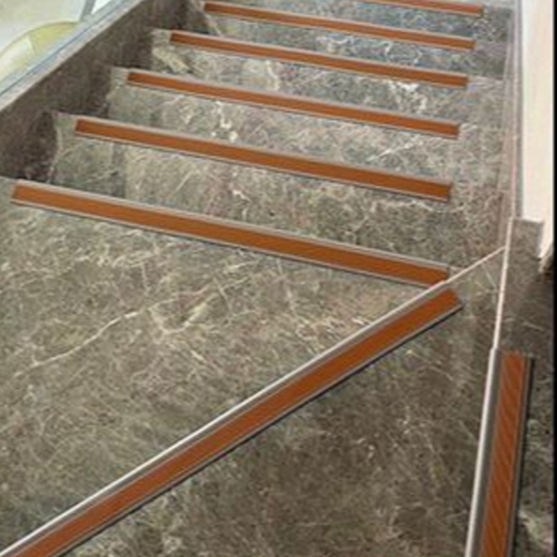 Jual 5*2.5*100cm Nosing Tangga Karet / Lis Tangga Pengaman Anti Slip ...