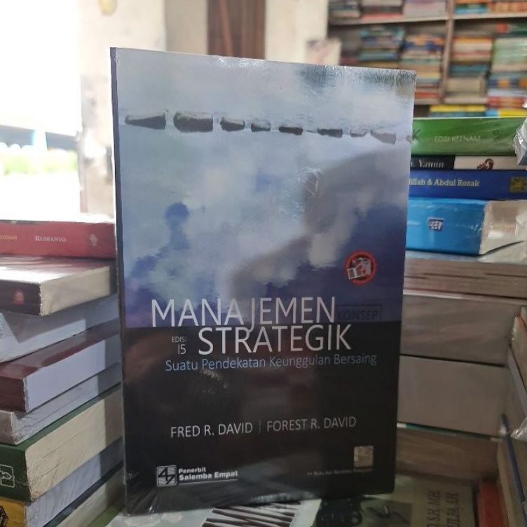 Jual Paling Top Manajemen strategik edisi 15 by Fred R David Forest R David | Shopee Indonesia