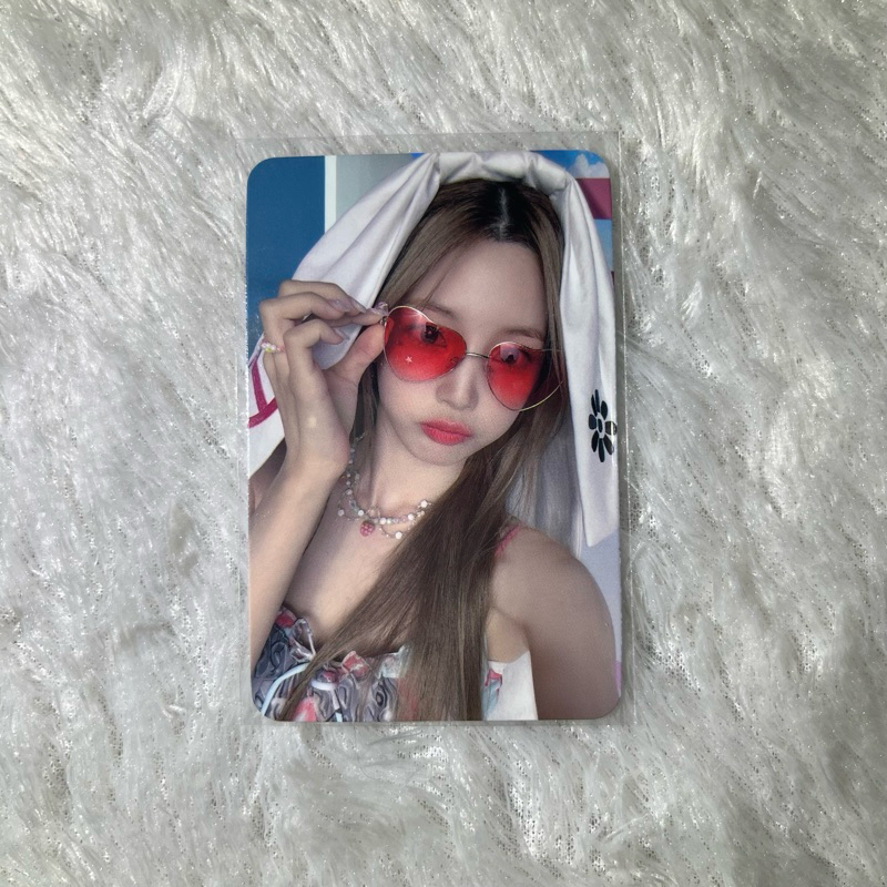 Jual Official Photocard PC Yeonhee EL7Z UP EL7ZUP BENEFIT 7+ UP PLVE Soundwave CHEEKY Rocket ...