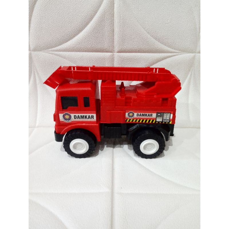 Jual Mainan Anak Mobil Truk Pemadam kebakaran - Mainan Mobil Pemadam ...