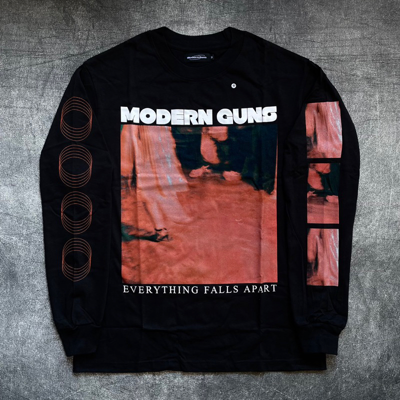 Jual Long Sleeve MODERN GUNS - EVERYTHING FALLS APART | Shopee Indonesia
