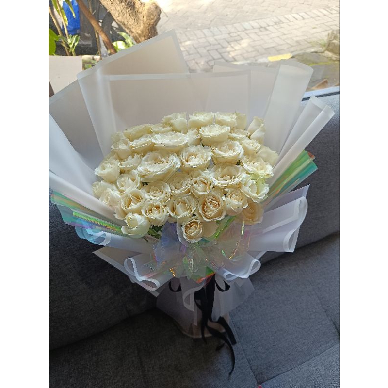 Jual 40 kuntum bunga mawar asli segar fresh flower bouquet Surabaya ...