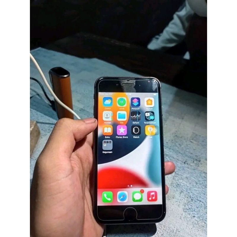 Jual iphone 8 64gb | Shopee Indonesia