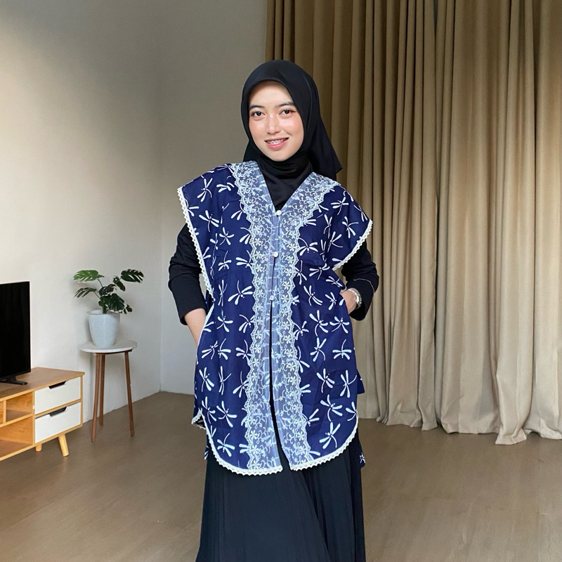 Jual Kayla vest Batik renda / vest kondangan / Vest Batik / Clowy vest ...