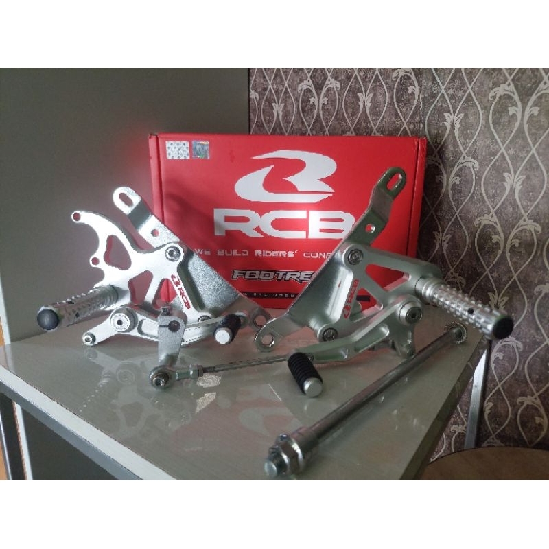 Jual FOOTSTEP UNDERBONE RCB RACE MX KING | Shopee Indonesia