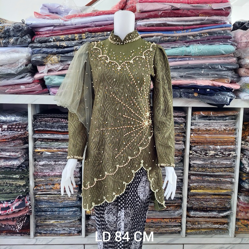 Jual Kebaya wisuda/Kebaya domas/Kebaya pagar ayu/Kebaya pesta/Kebaya ...