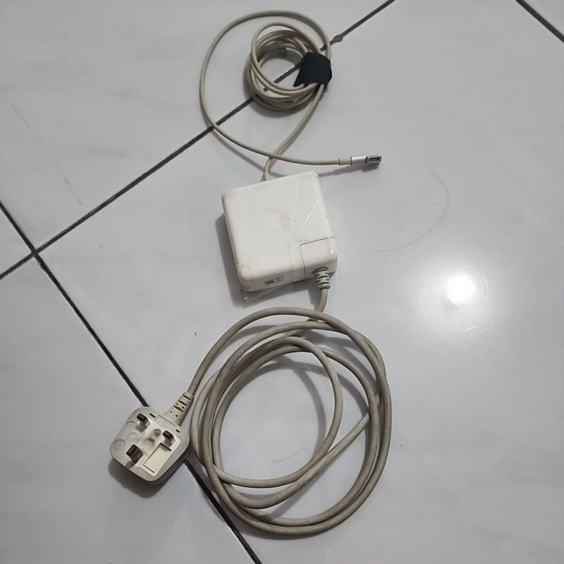 Jual Charger Laptop 85 watt Magsafe Original | Shopee Indonesia
