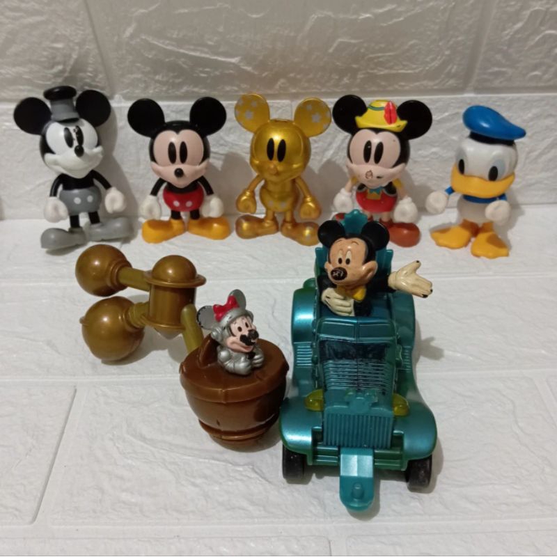 Jual Mickey Mouse dan Donald Duck Figur by McD PL | Shopee Indonesia
