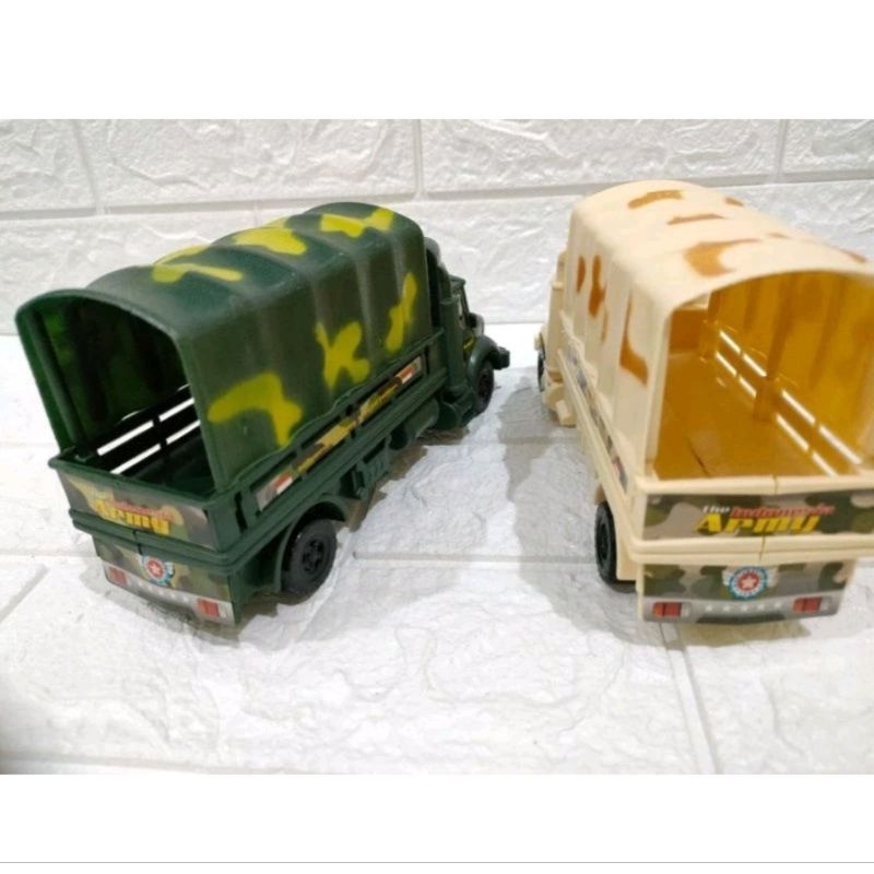 Jual mainan anak truk mobil tentara full back FC911 mainan mobil ...
