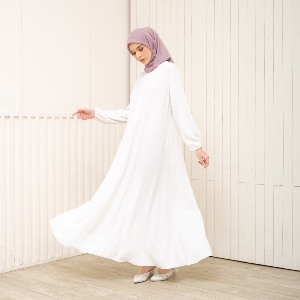 Jual Luma Dawa Khalifah Basic Dress / Abaya Gamis polos kantong busui friendly crinkle airflow ...