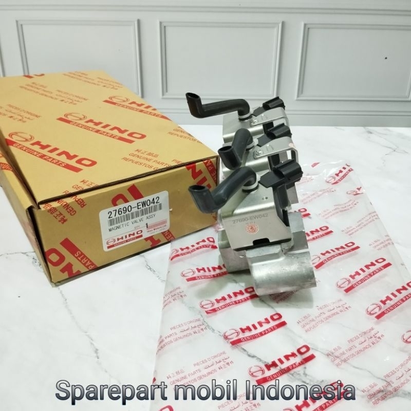 Jual Valve 3 Way Magnetic Valve Assy Pembagi Angin Hino 500 Original ...