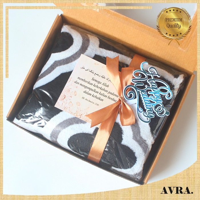 Jual Kado Pernikahan Hampers Hadiah Nikahan Wedding Gift Box Couple ...